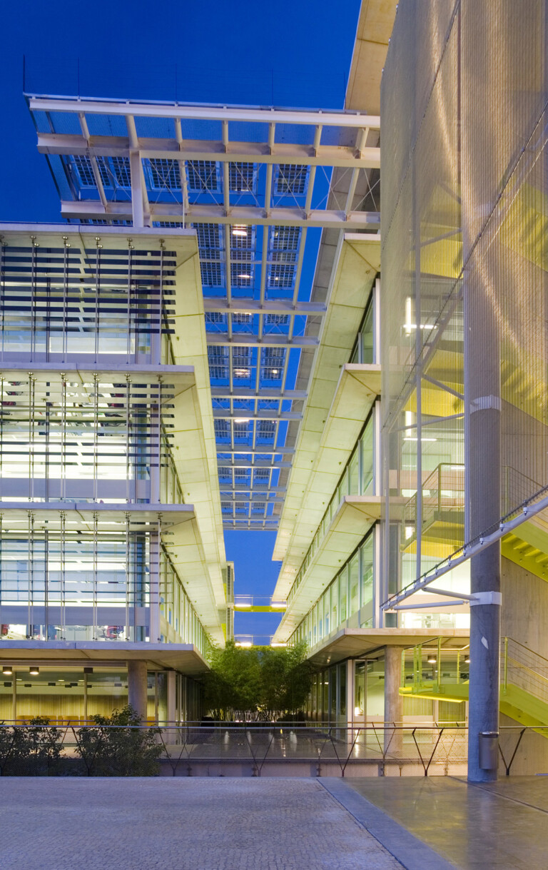 Campus Palmas Altas - luis vidal + arquitectos