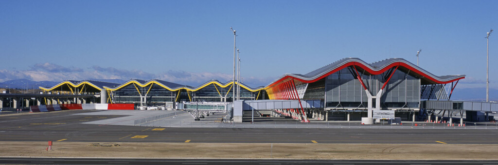 Ampliación T4 y T4 Satélite Aeropuerto Adolfo Suarez Madrid-Barajas ...